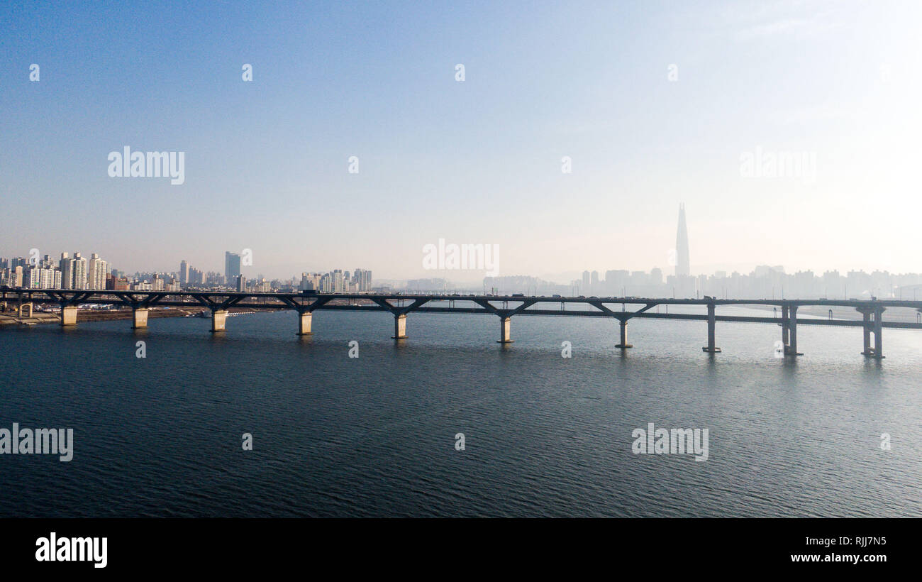 Seoul han river sun drone hi-res stock photography and images - Alamy