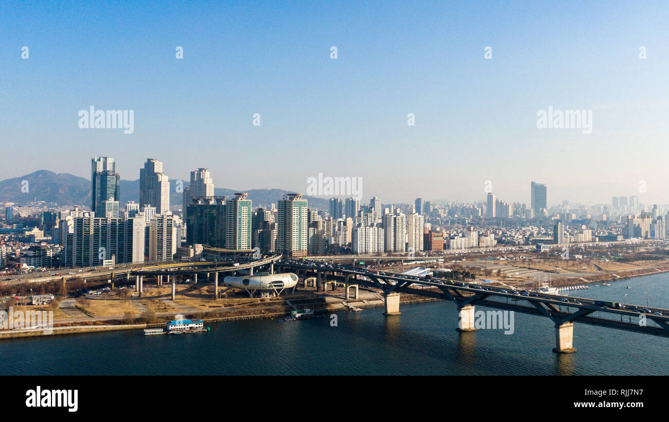 Seoul han river sun drone hi-res stock photography and images - Alamy
