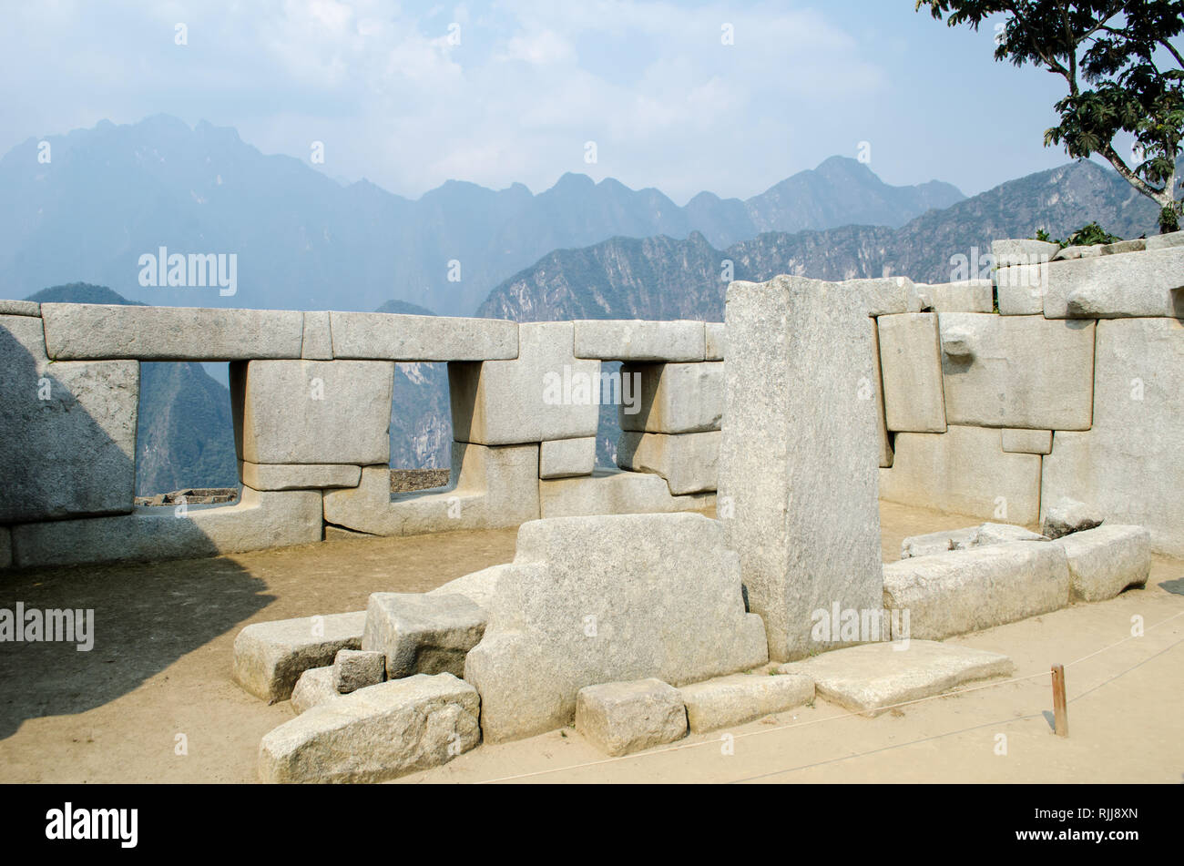 Inca stone carving hi-res stock photography and images - Alamy