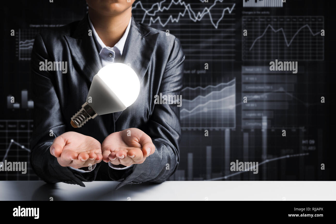 Concept of lightbulb as symbol of new idea Stock Photo - Alamy
