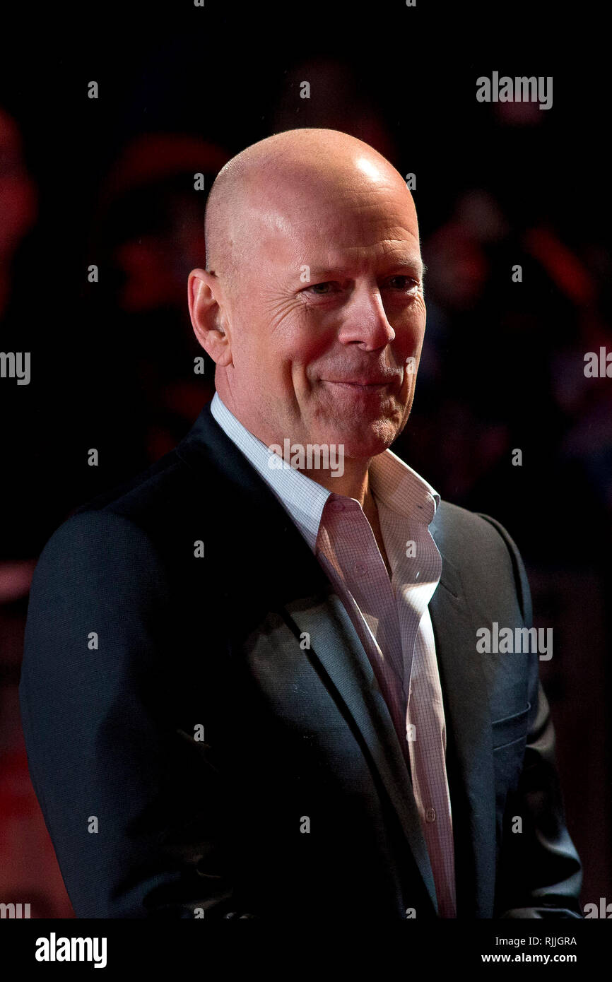 Bruce Willis at a film premiere in London on. Feb 2013 Stock Photo - Alamy