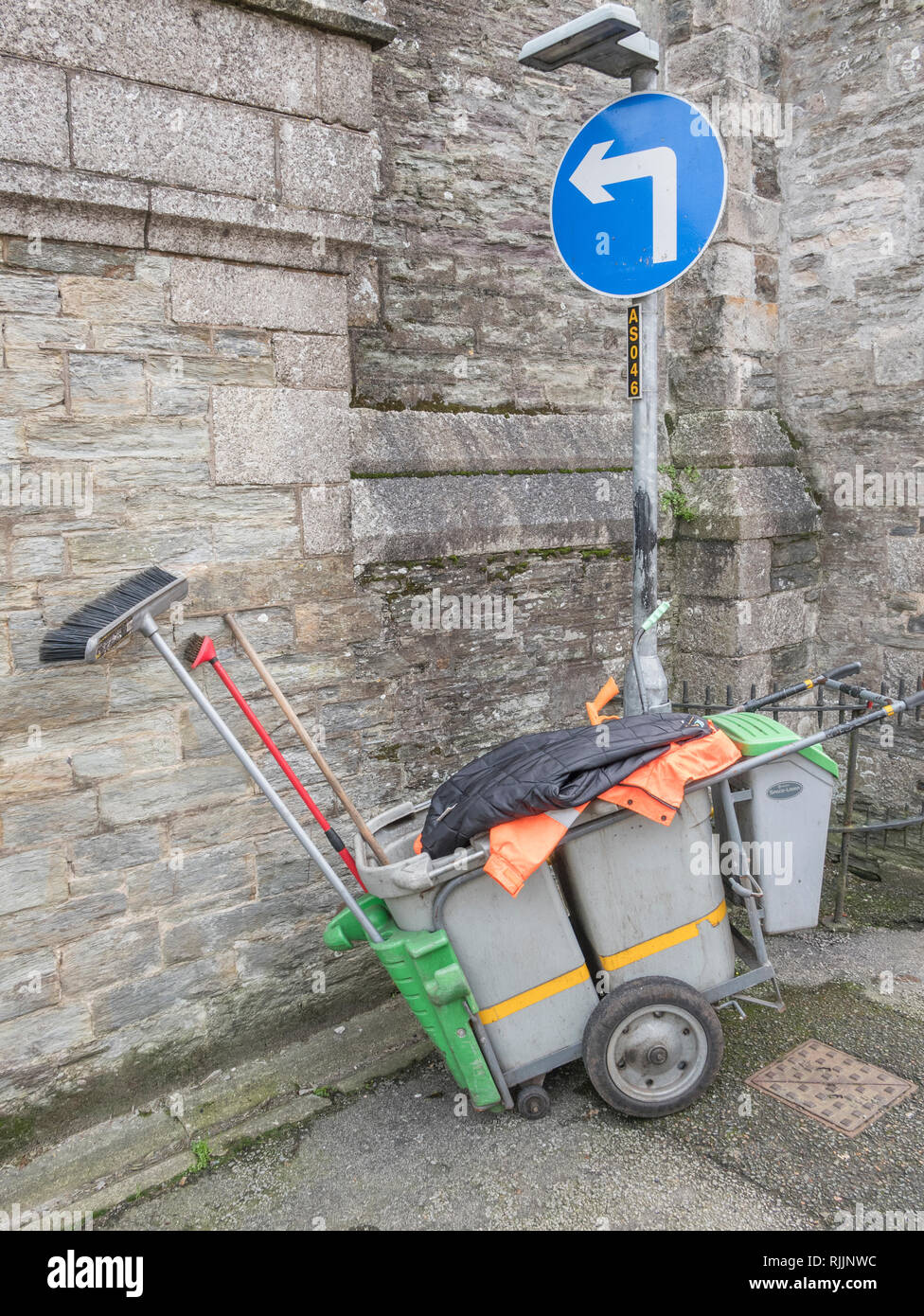 Street Cleaning Cart High Resolution Stock Photography and Images - Alamy