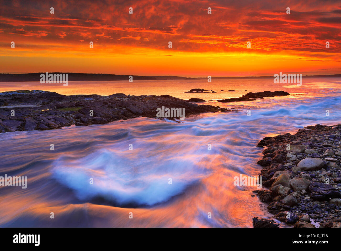 Blue hill reversing falls hi-res stock photography and images - Alamy