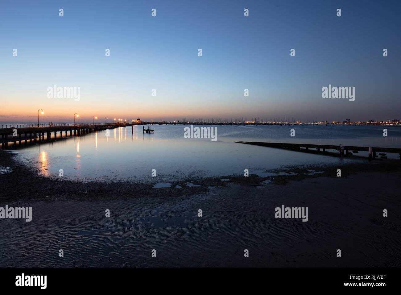 Melbourne Summer Sunset Stock Photo - Alamy