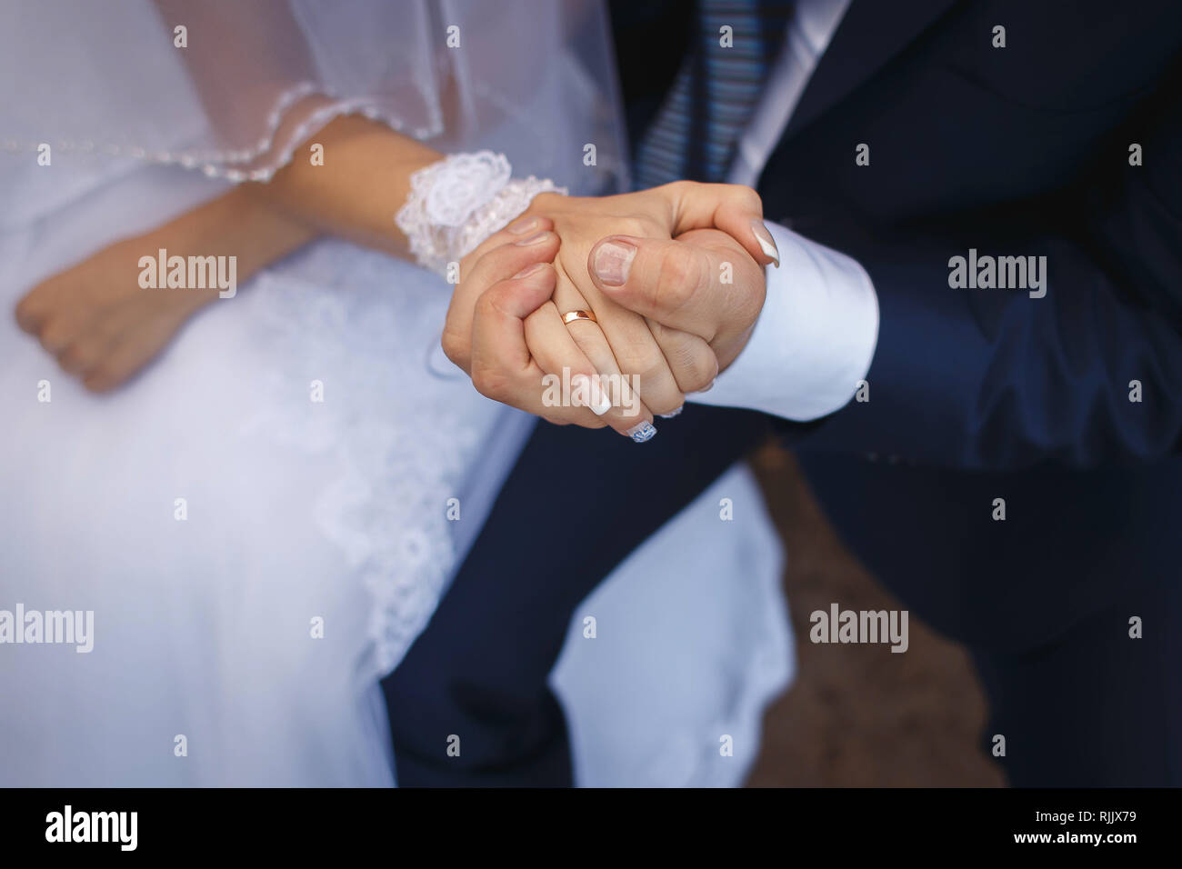 picture of bride and groom with wedding ring Stock Photo - Alamy