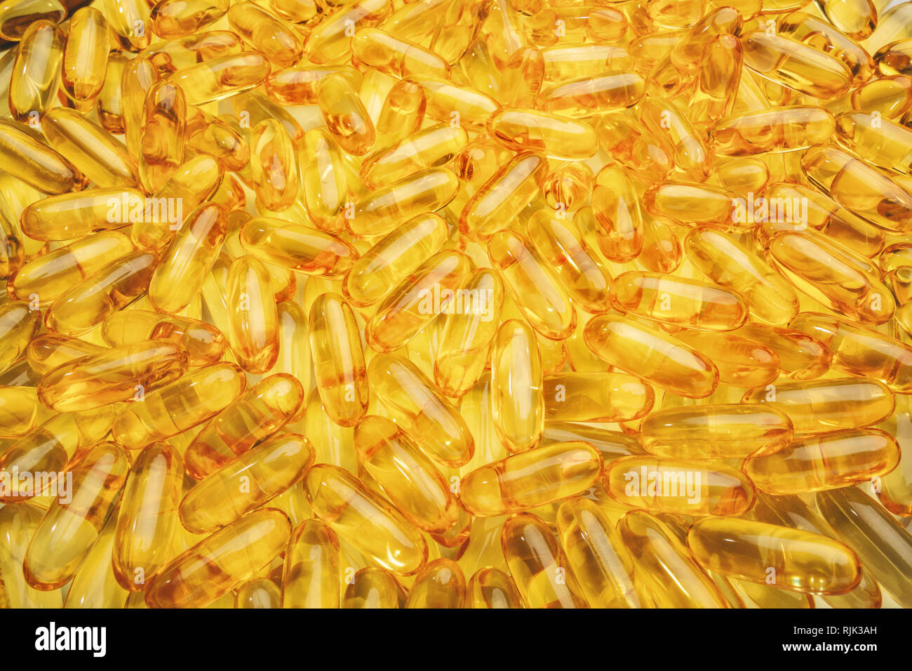 Fish oil capsules omega vitamin hi-res stock photography and images - Alamy