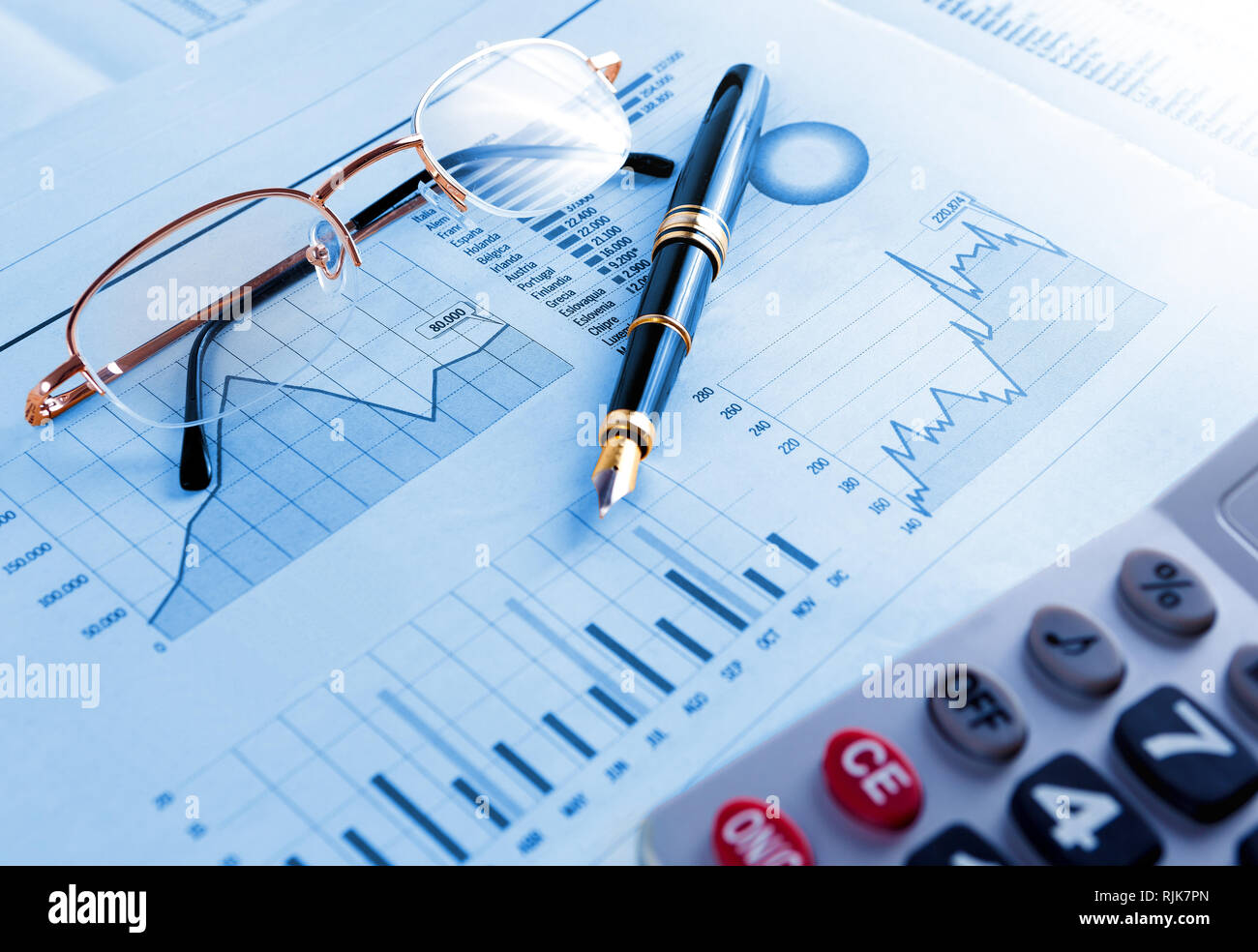 Business Accounting Background