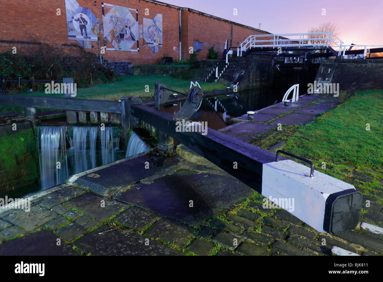 Aire gate hi-res stock photography and images - Alamy