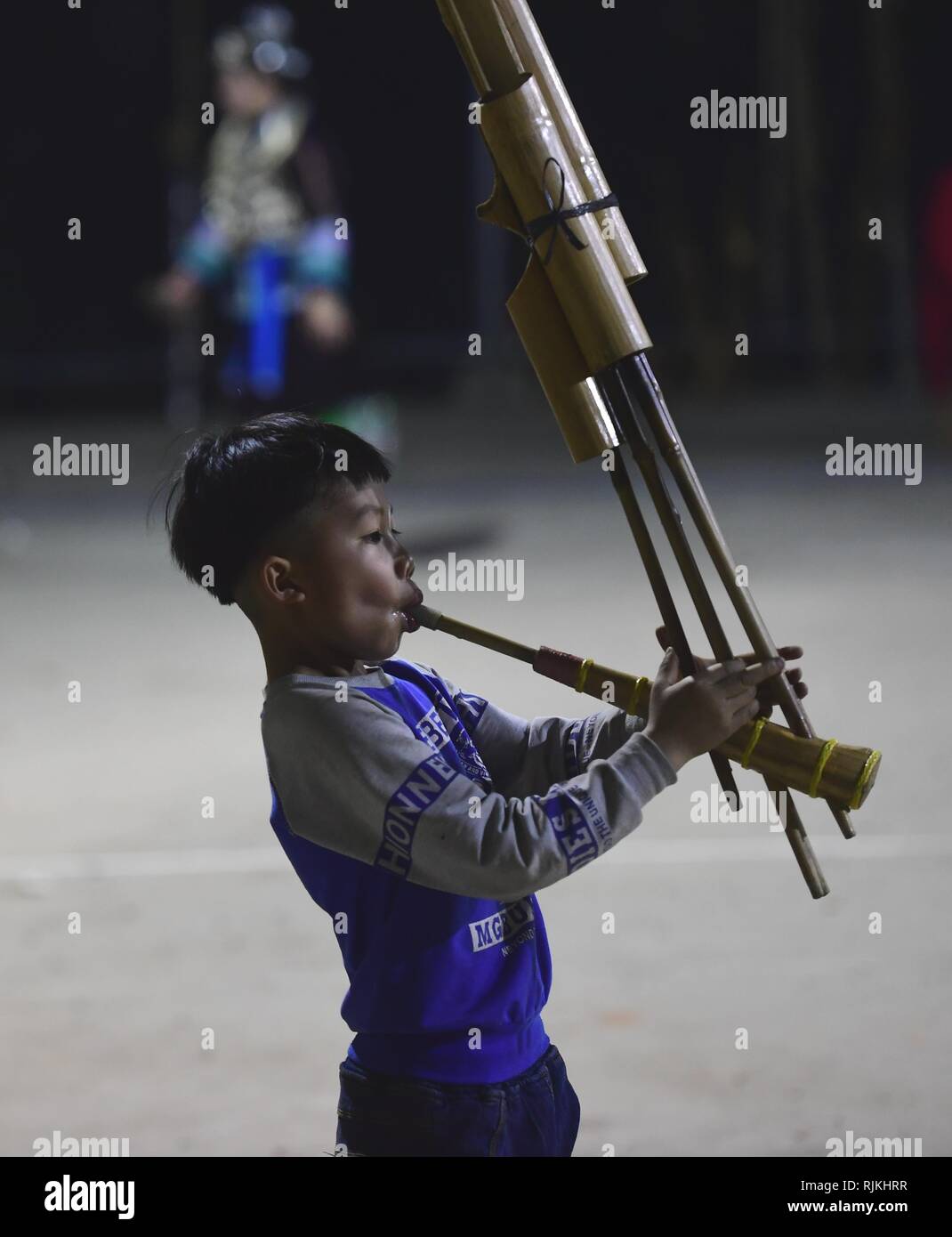 Sheng instrument hi-res stock photography and images - Alamy