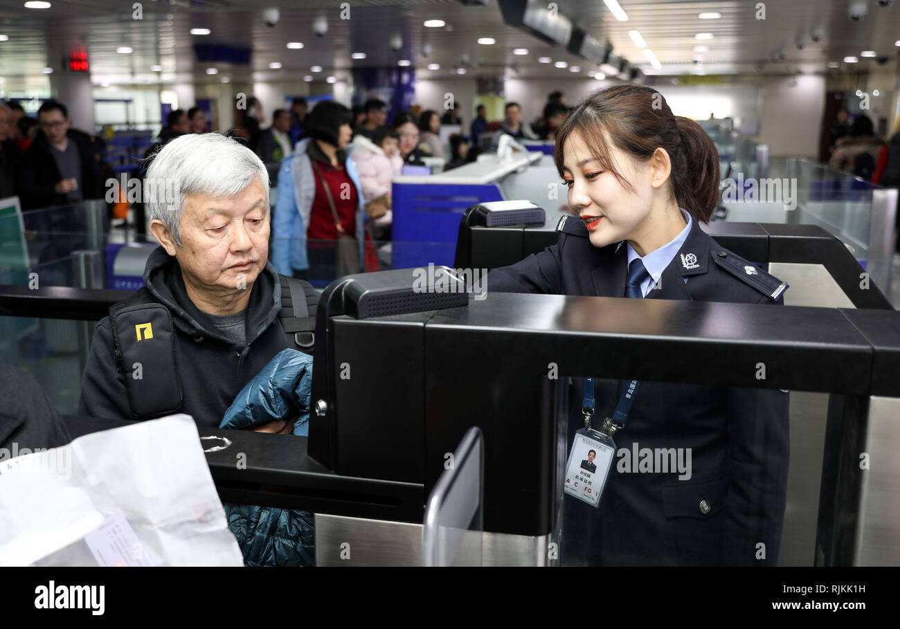 Inspection checkpoint hi-res stock photography and images - Alamy