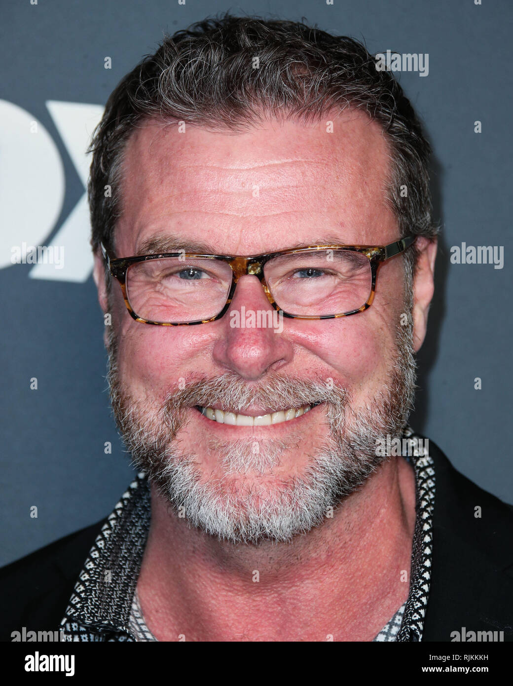 PASADENA, LOS ANGELES, CA, USA - FEBRUARY 06: Dean McDermott arrives at ...