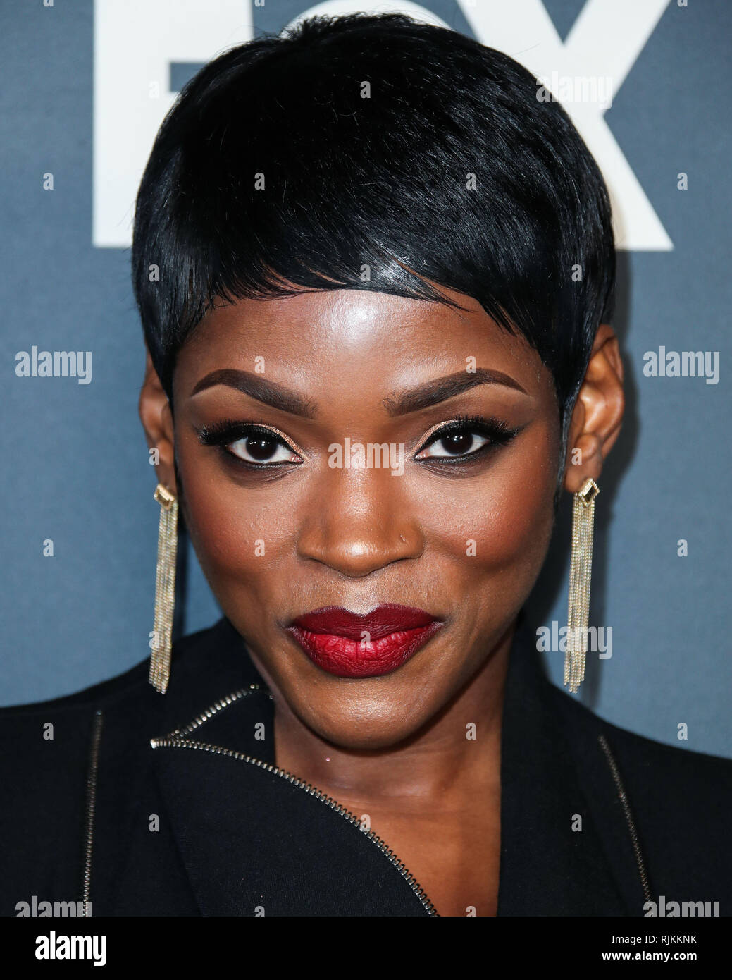 Sloane Fox's Instagram, Twitter & Facebook on IDCrawl