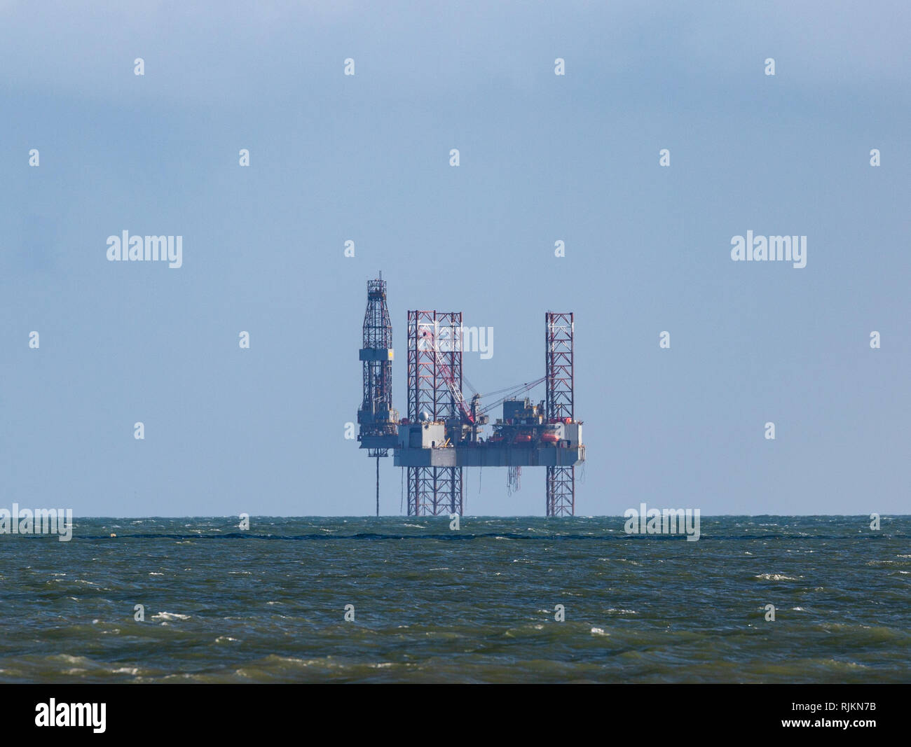 The ensco 72 drilling rig in poole bay hi-res stock photography and ...