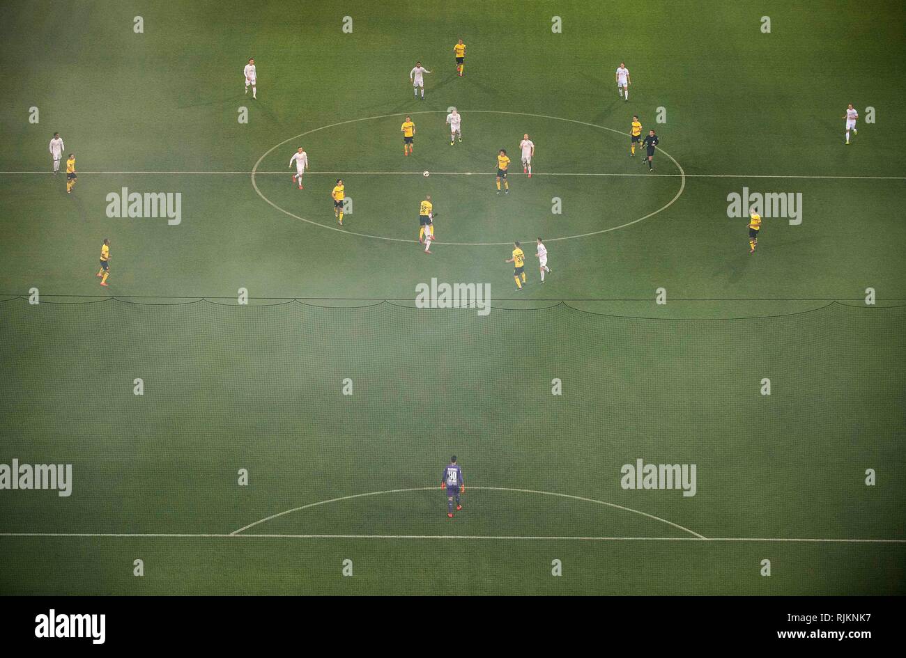 Football soccer cross horizontal pitch pitch field overview hi-res ...