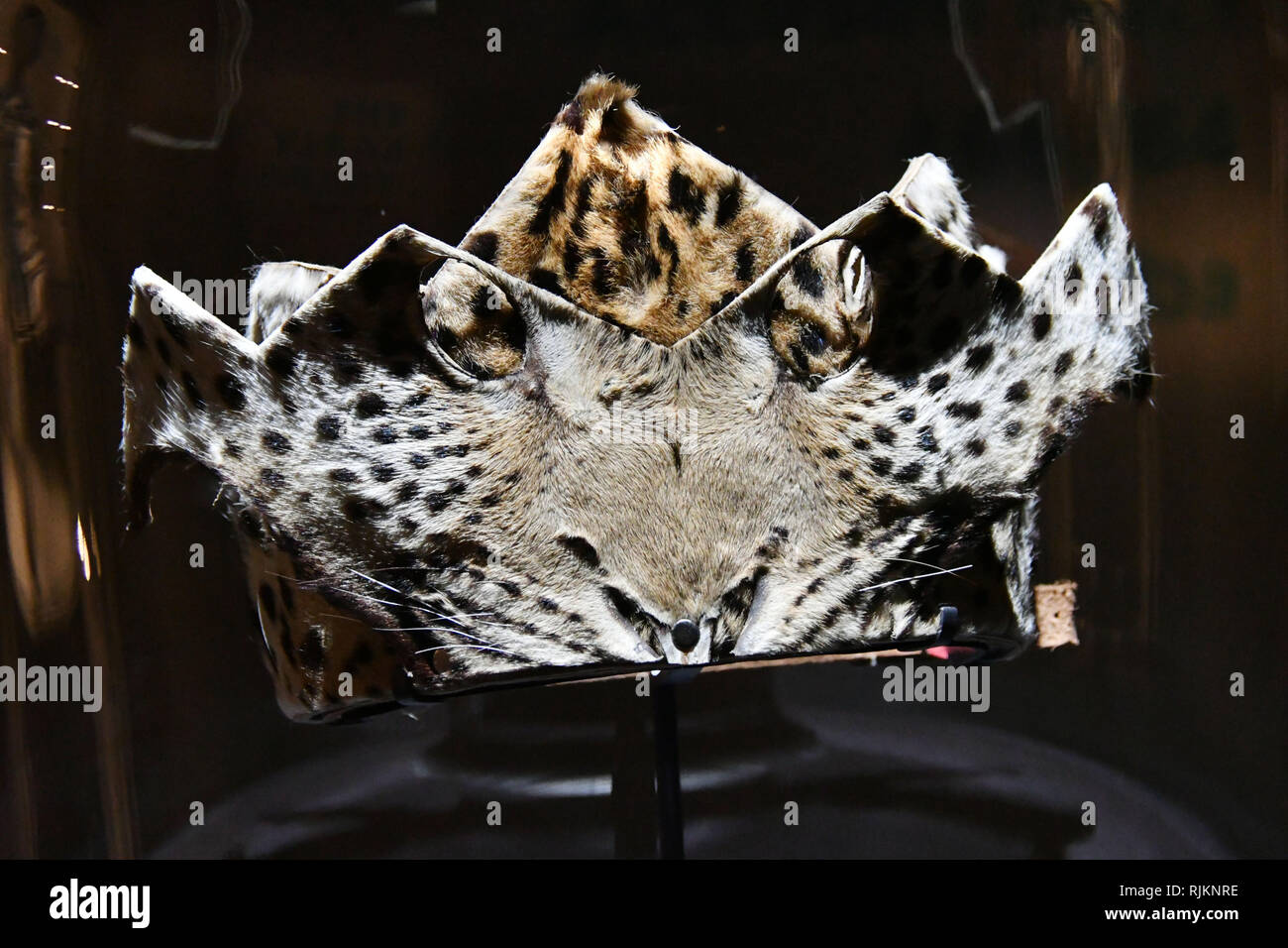 London, UK. 7th Feb 2019. Ceremonial leopard-skin headdress award to ...
