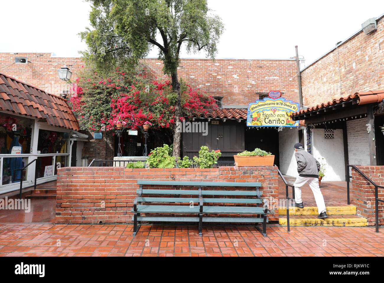 Olvera Street Restaurants