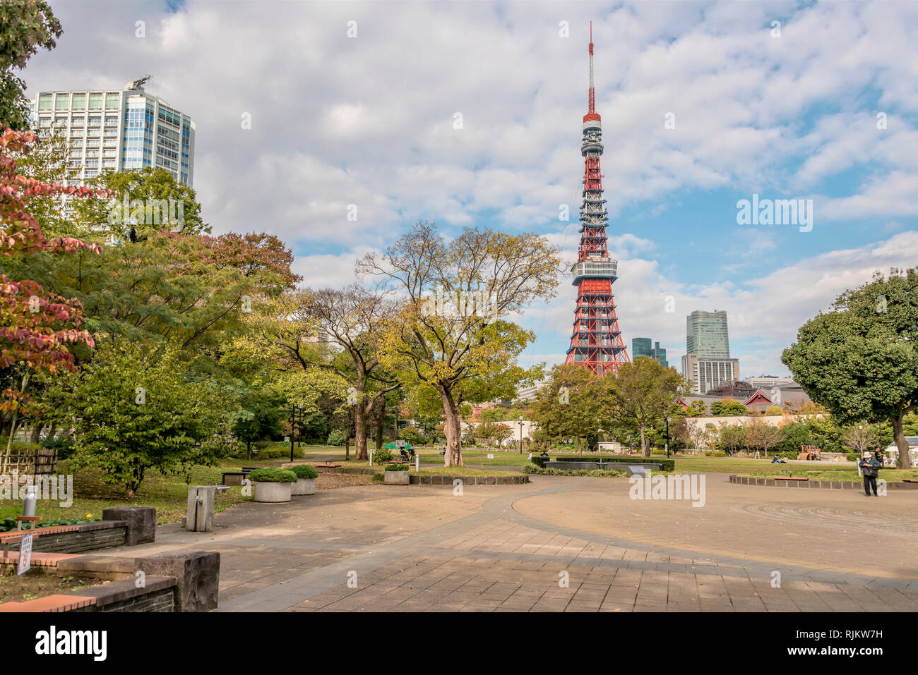 Tokyo landmarks hi-res stock photography and images - Alamy