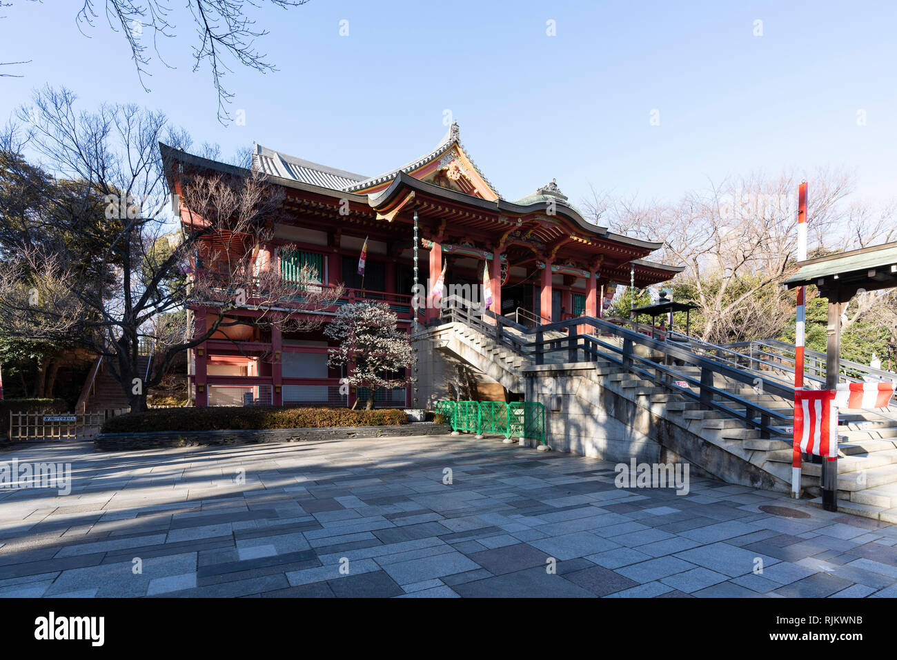 Ryusenji temple tokyo hi-res stock photography and images - Alamy