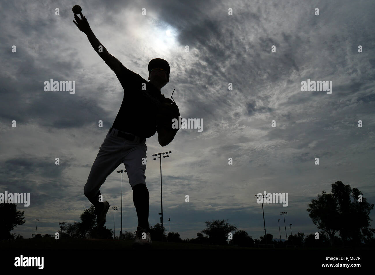 Baseball silhouette hi-res stock photography and images - Alamy