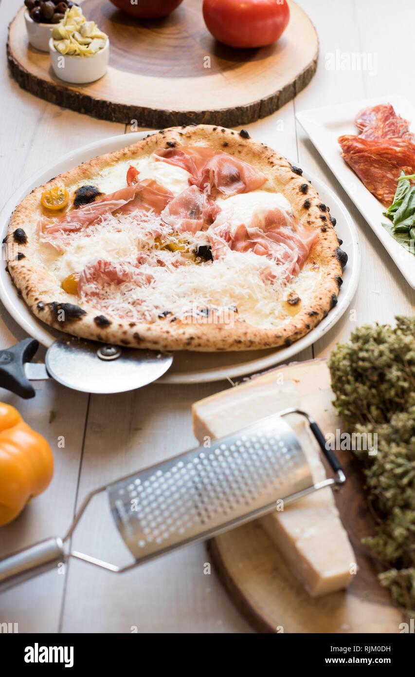 Gourmet pizza hi-res stock photography and images - Alamy