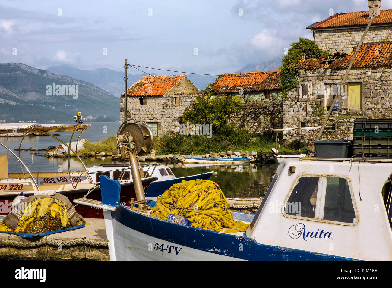The harbour in the beautiful little hamlet of Bjelila, on Boka Kotorska ...