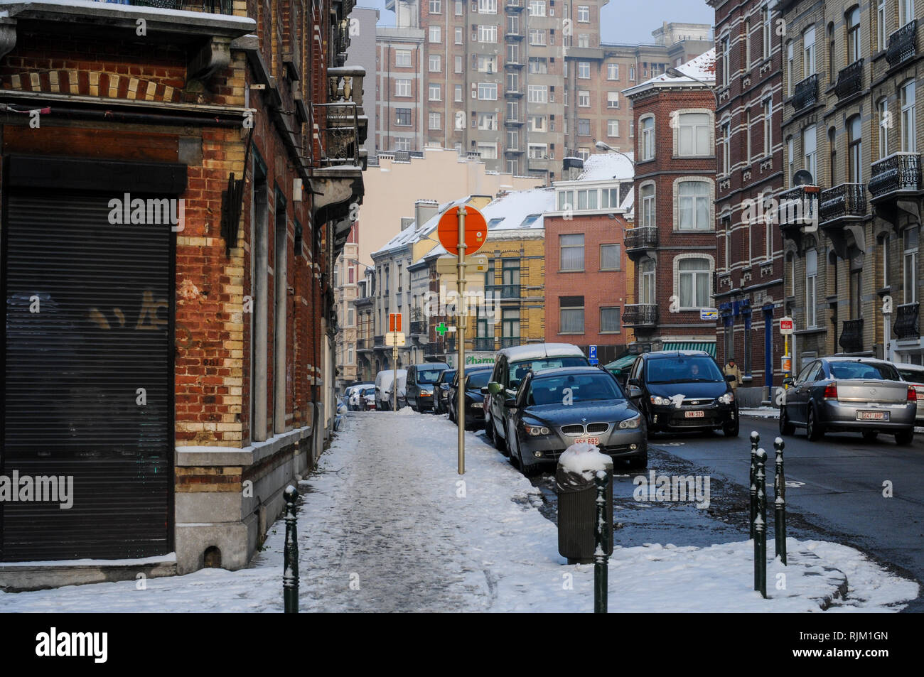 Brussels belgium snow hi-res stock photography and images - Alamy