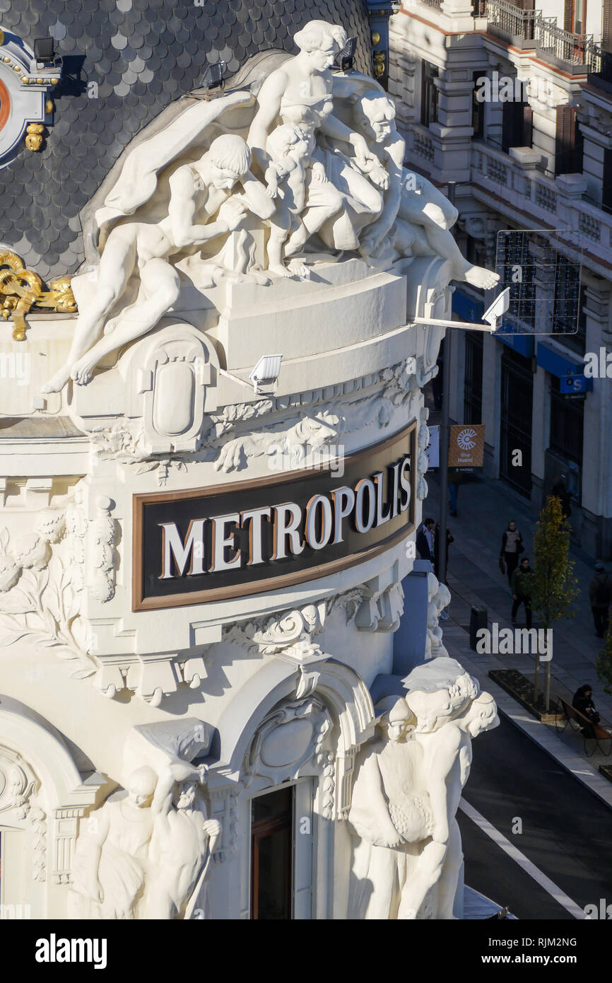 Metropolis building, Madrid, Spain Stock Photo - Alamy