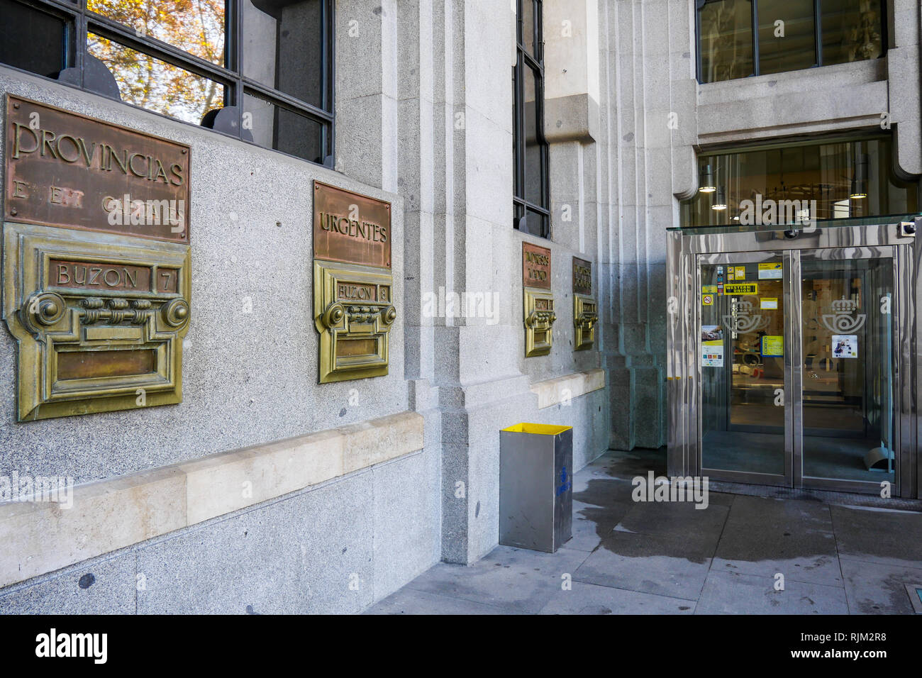 Poste de correos hi-res stock photography and images - Alamy