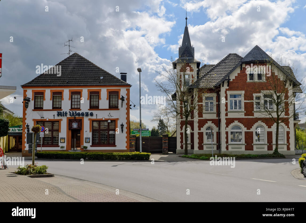 Dusseldorf airport weeze hi-res stock photography and images - Alamy