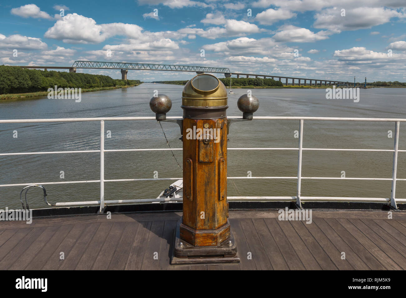 Compass on a ship hi-res stock photography and images - Alamy