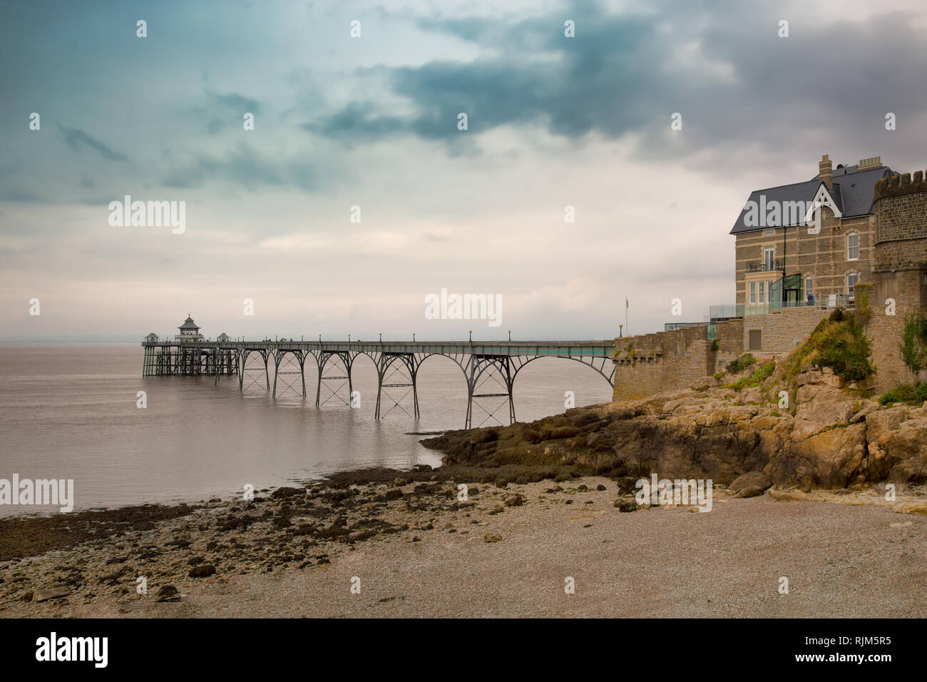 Clevedon bridge hi-res stock photography and images - Alamy
