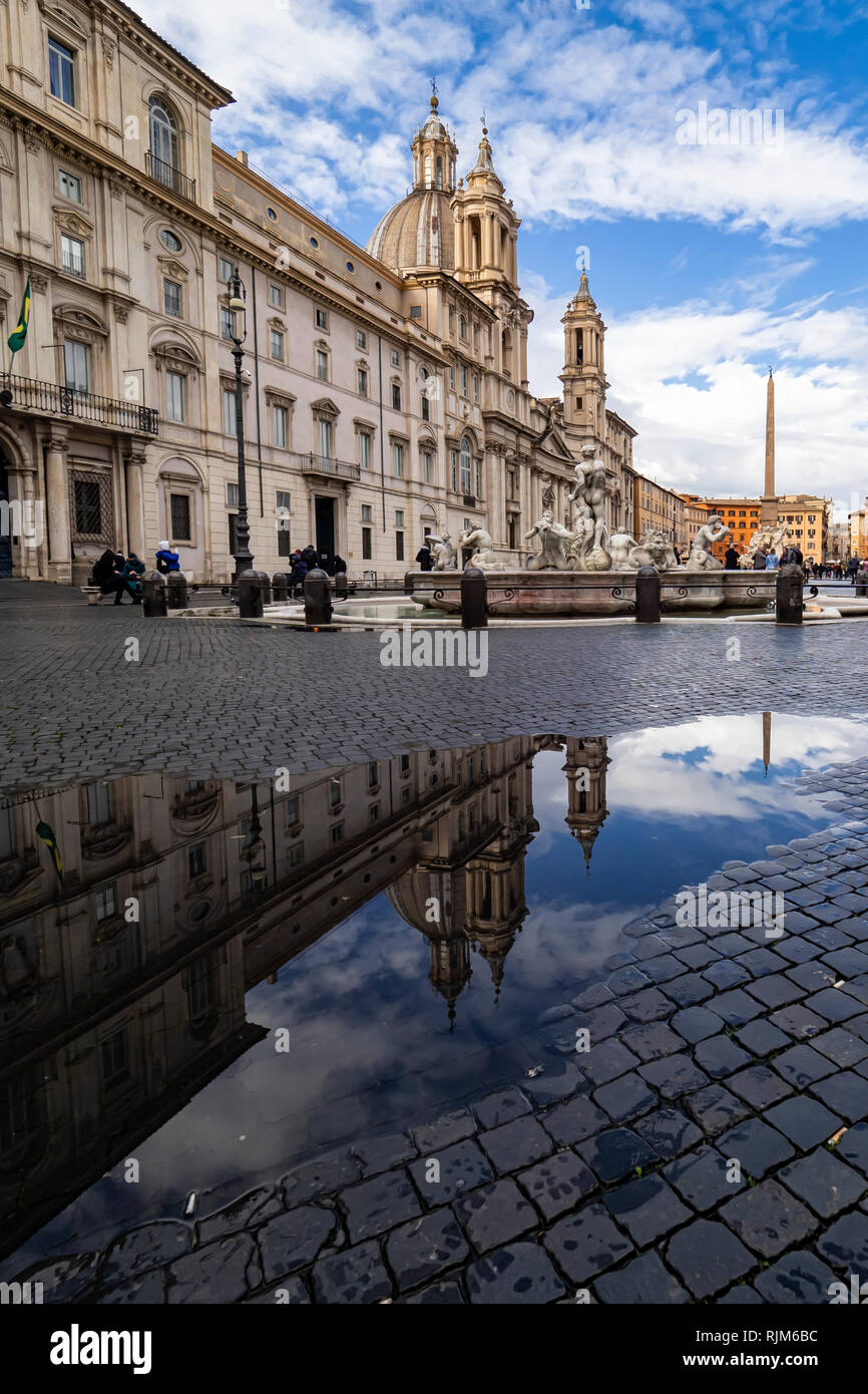 Navona square in Rome Stock Photo - Alamy