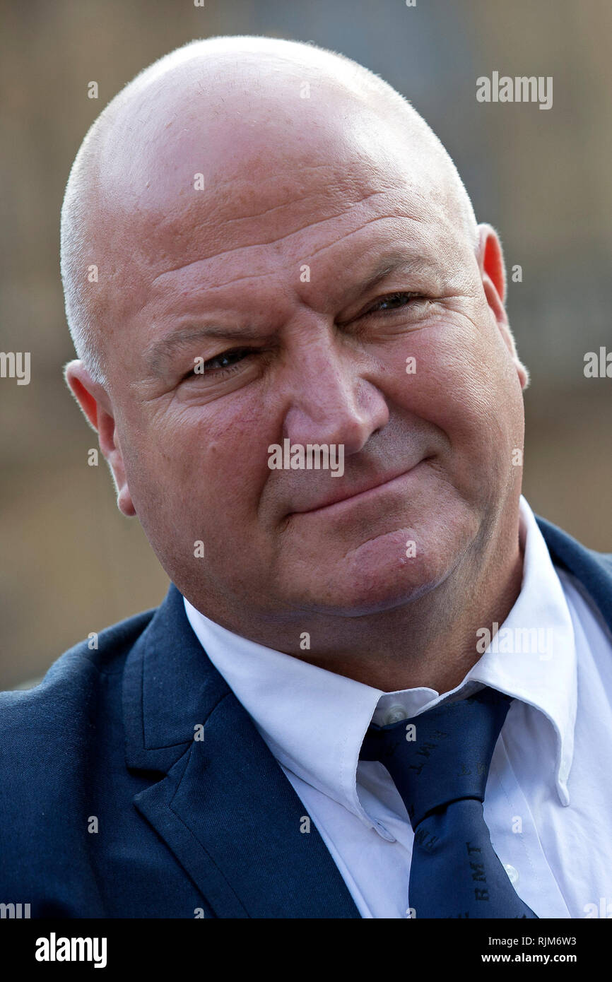 Bob crow hi-res stock photography and images - Alamy