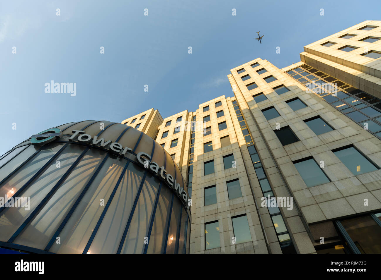 Tower gateway station tower bridge exhibition hi-res stock photography ...