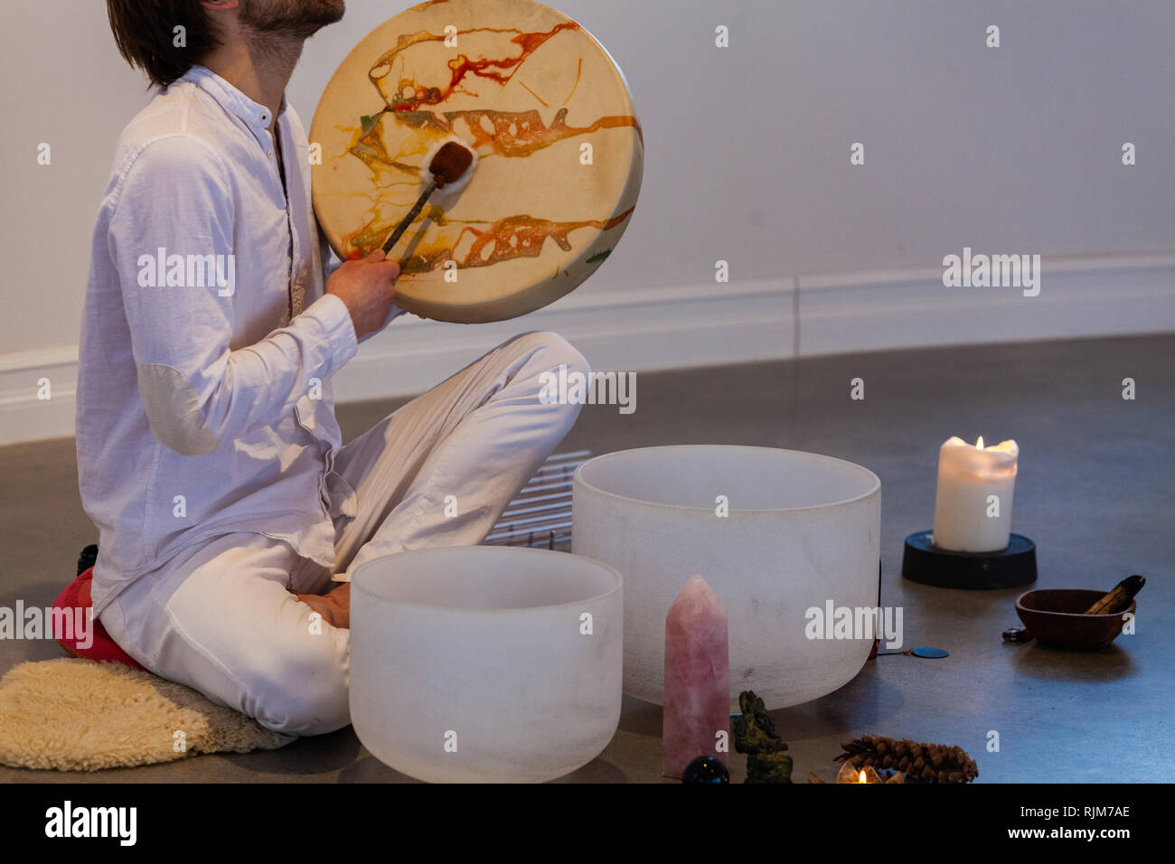 Mystic singer hi-res stock photography and images - Alamy