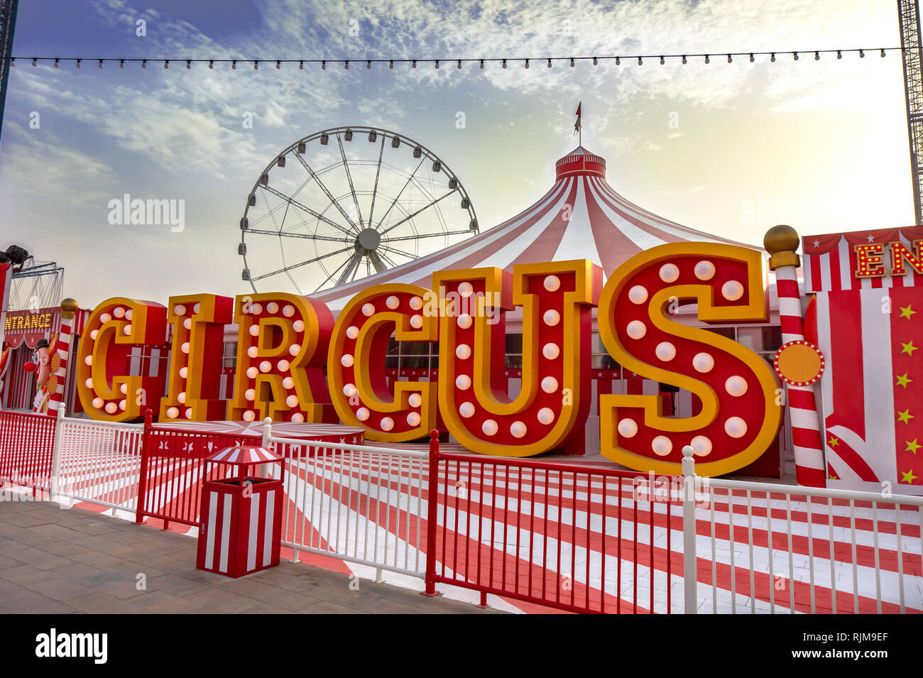 Dubai,UAE / 11. 06. 2018 : circus enterance in the global village Stock ...