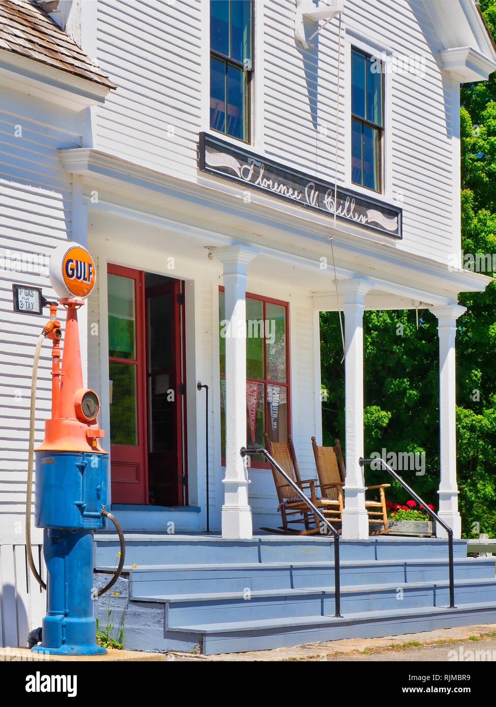 Plymouth vermont hi-res stock photography and images - Alamy