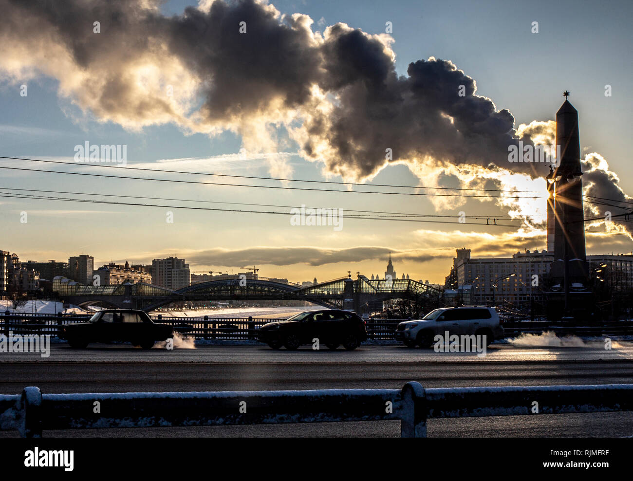 Moscow pollution hi-res stock photography and images - Alamy