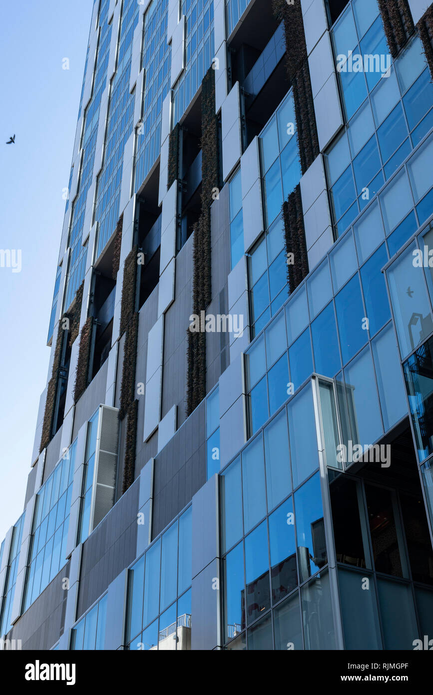 Modern shibuya stream building hi-res stock photography and images - Alamy