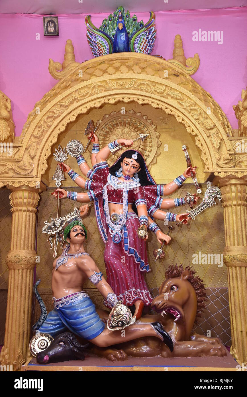 Durga thakur hi-res stock photography and images - Alamy