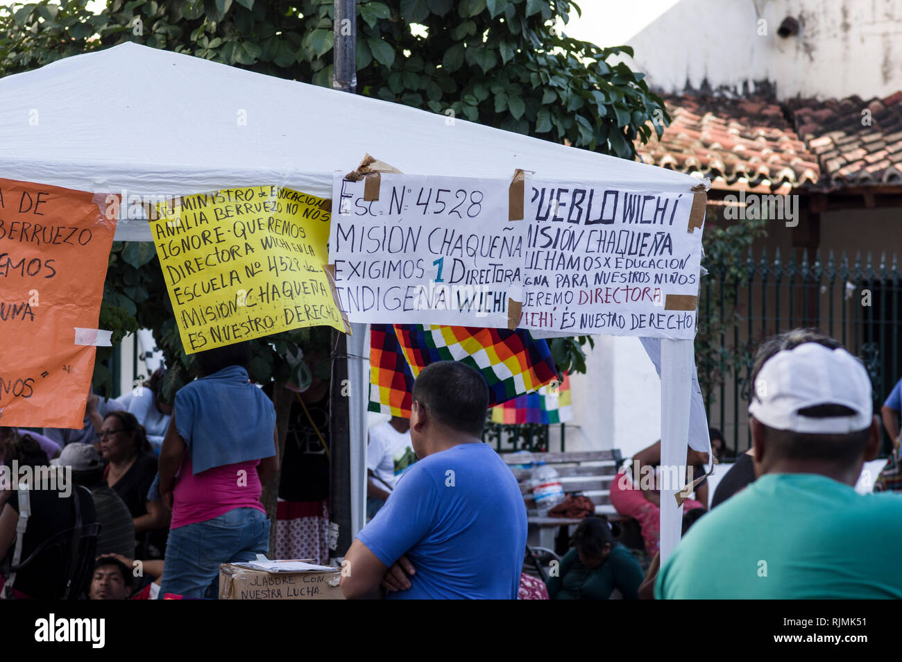 Indios de america hi-res stock photography and images - Alamy