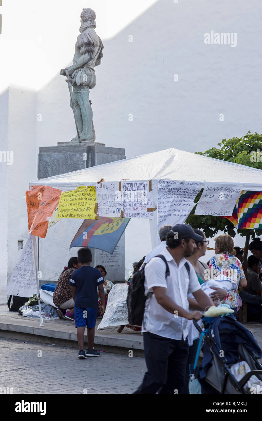 Wichis matacos from chaco hi-res stock photography and images - Alamy
