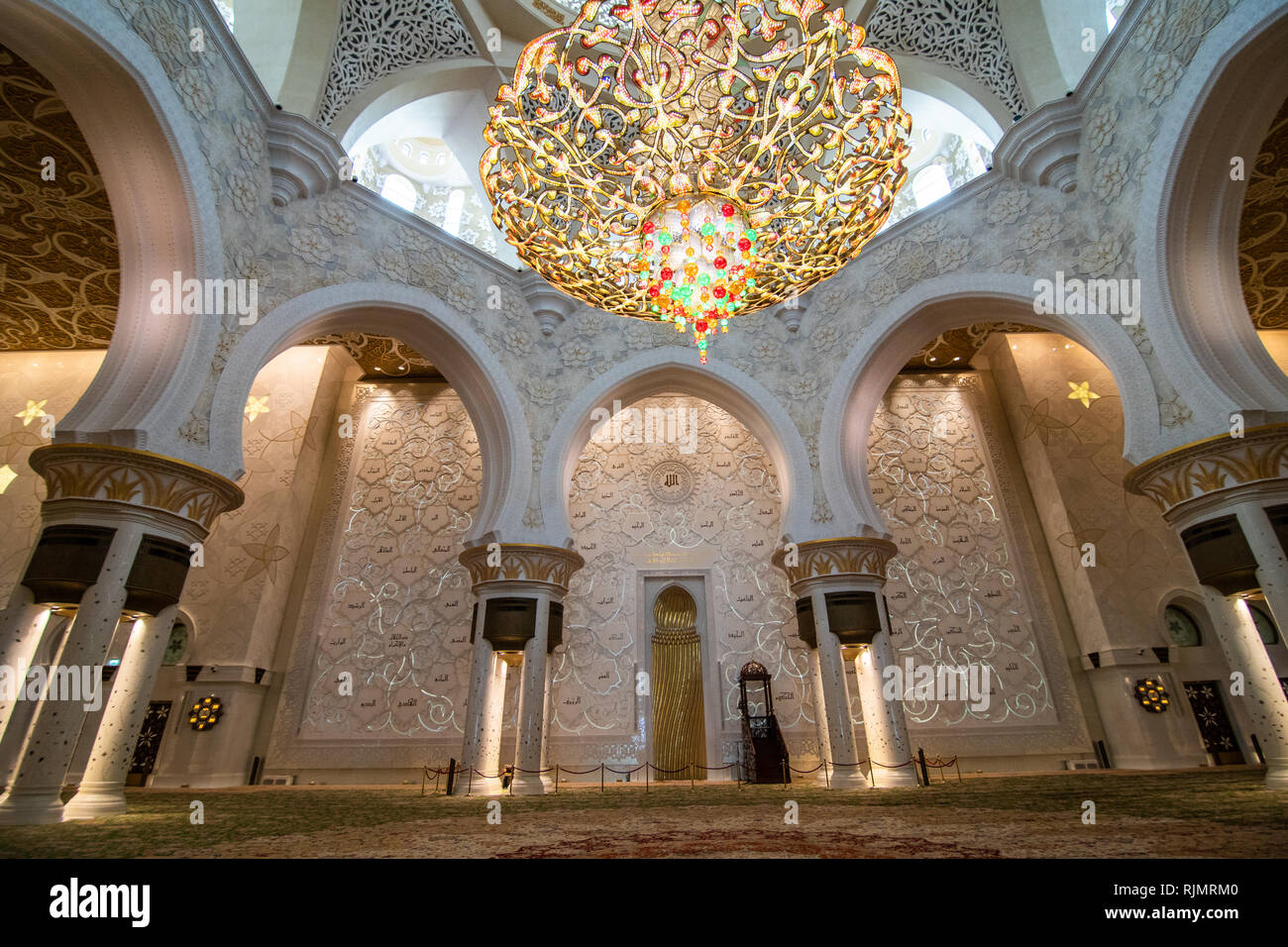 DUBAI, UNITED ARAB EMIRATES - October, 2018: Jumeirah Mosque is the ...