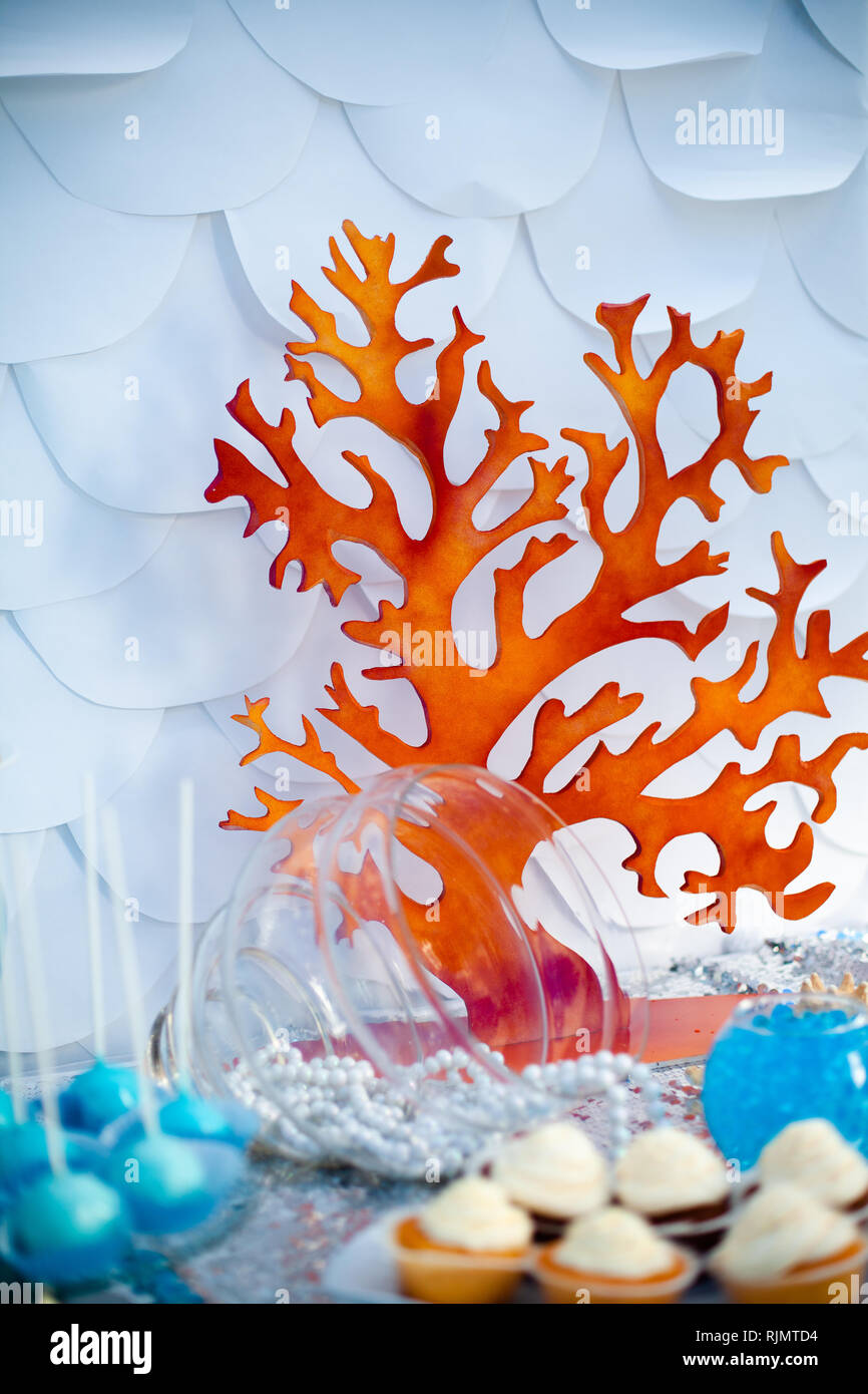 Sea time theme on the party's candy bar Stock Photo - Alamy