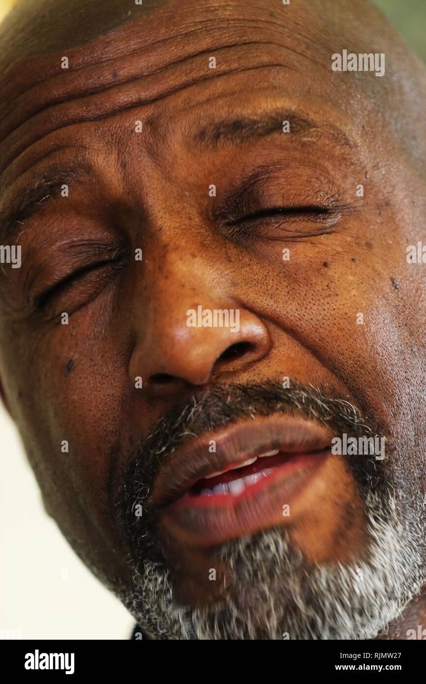 Micro artist Willard Wigan MBE who makes sculptures which fit within ...