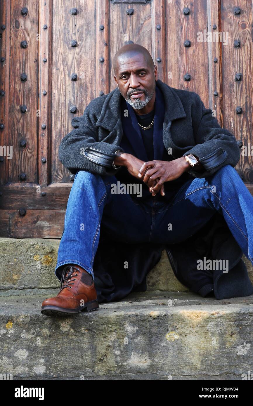 Micro artist Willard Wigan MBE who makes sculptures which fit within ...