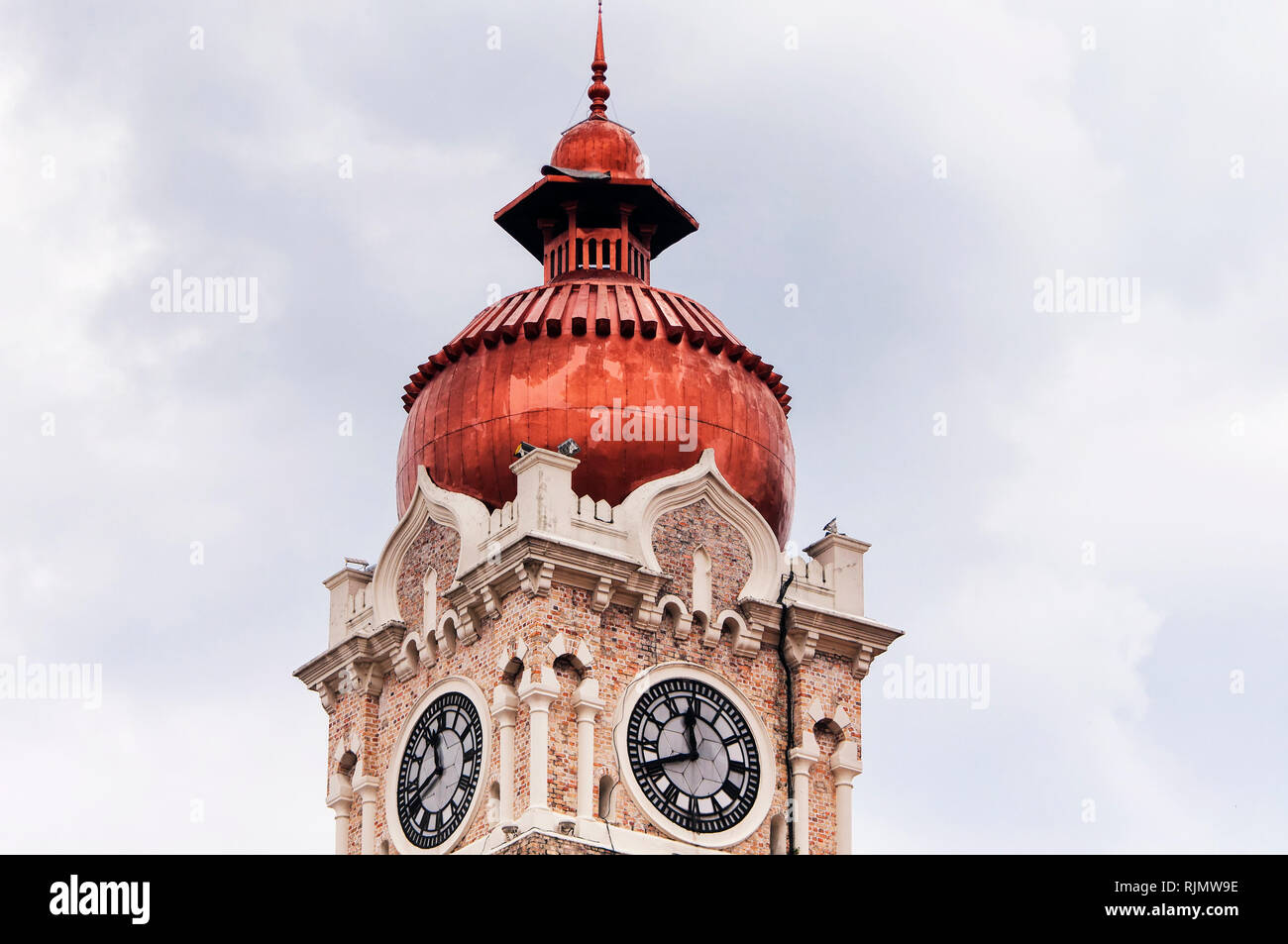 The copper domed clock tower on the Sultan Abdul Samad building in ...