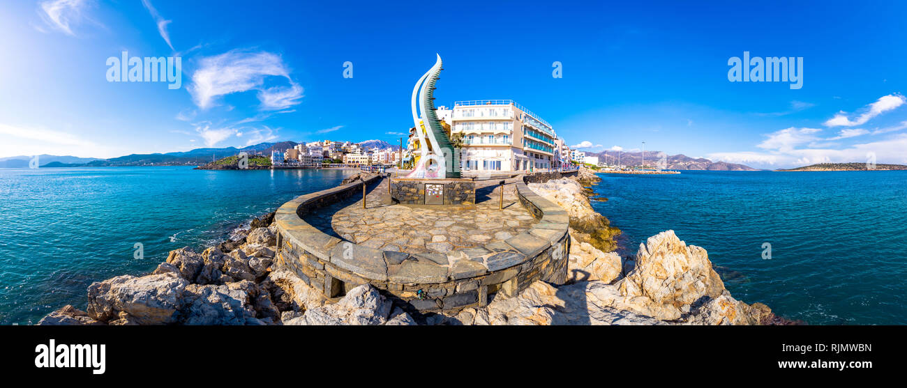 Cornucopia statue also known as the Horn of Amalthea at the waters edge ...