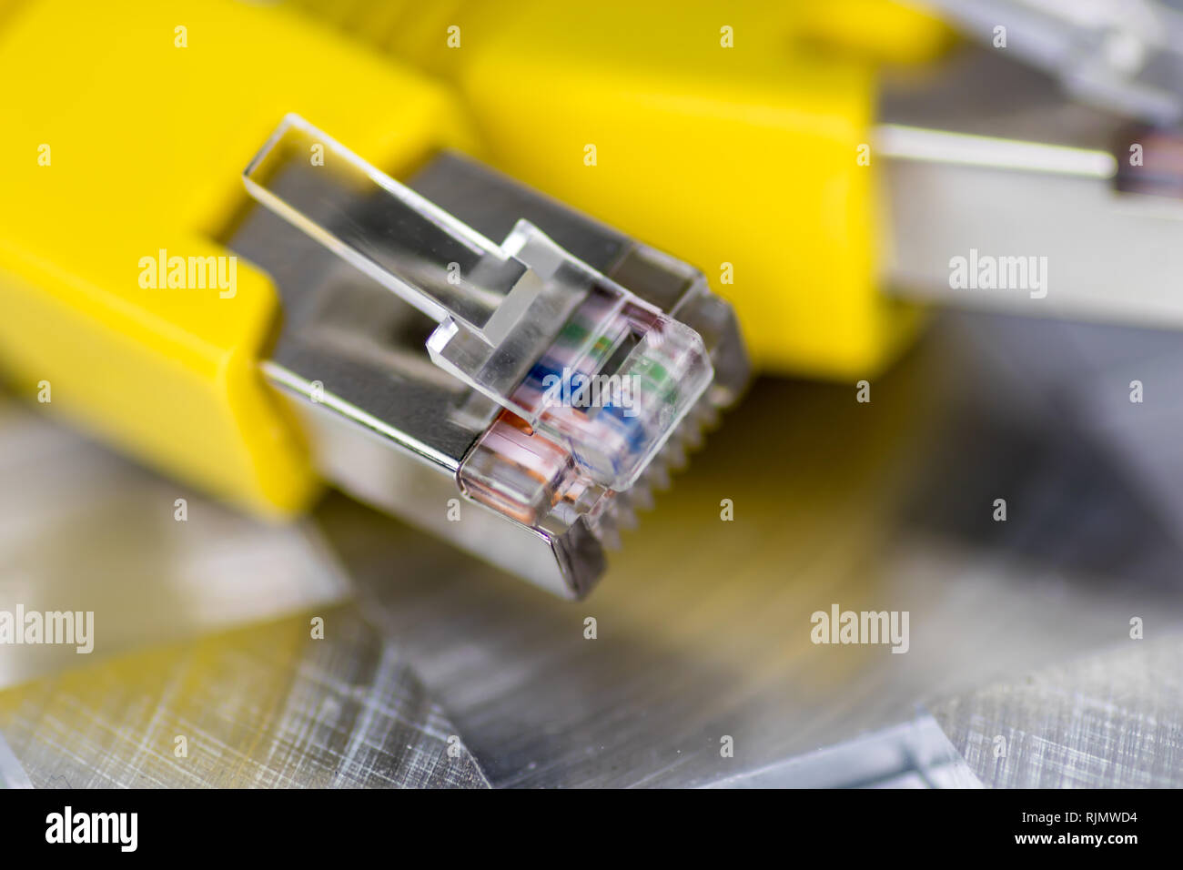 Networking plug hi-res stock photography and images - Alamy