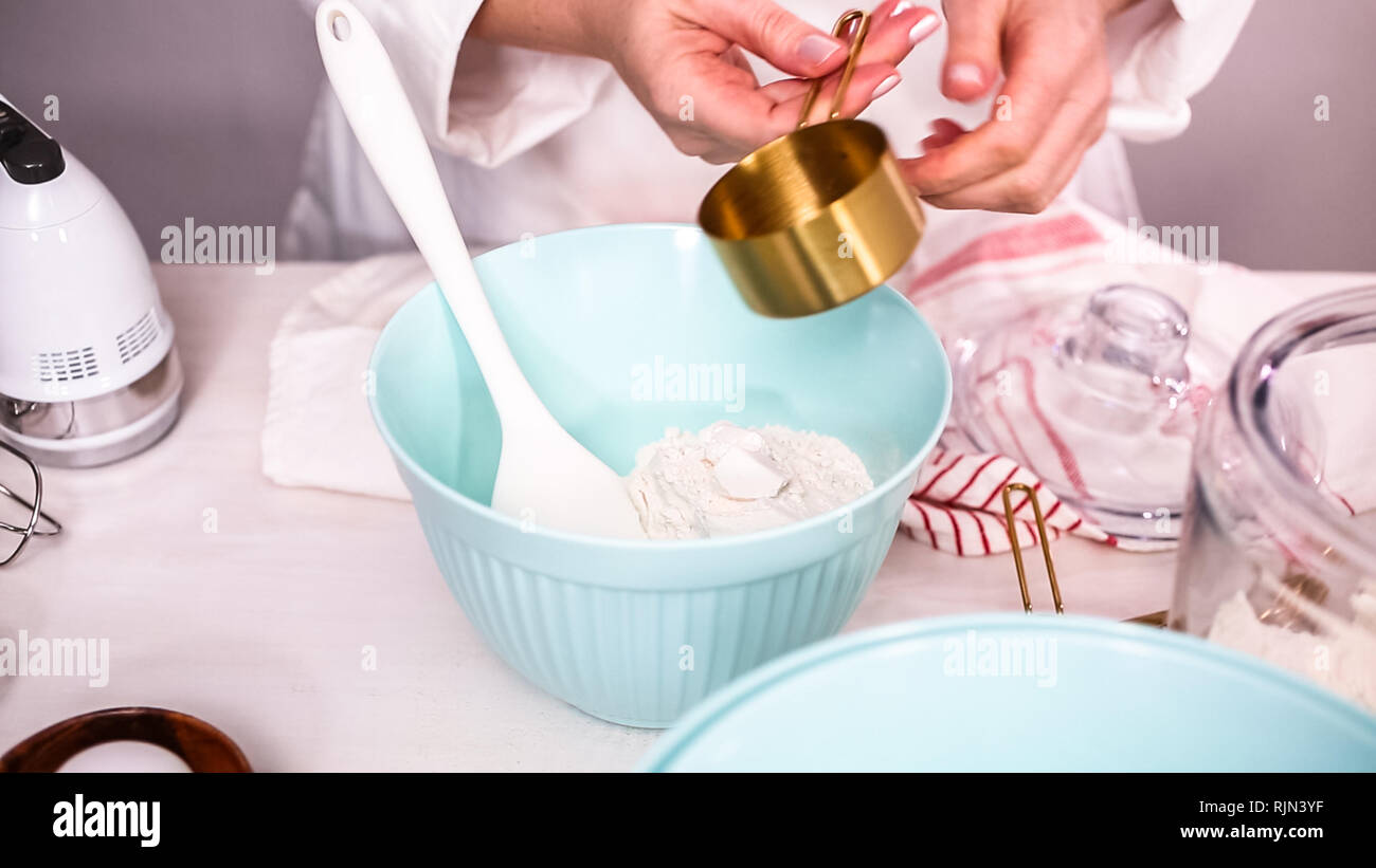 Step by step. Mixing sugar cookies dough in mixing bowl Stock Photo - Alamy